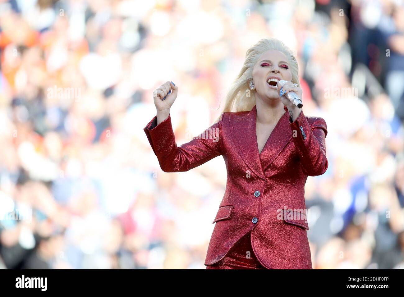 Lady gaga sings the national anthem hi-res stock photography and images ...