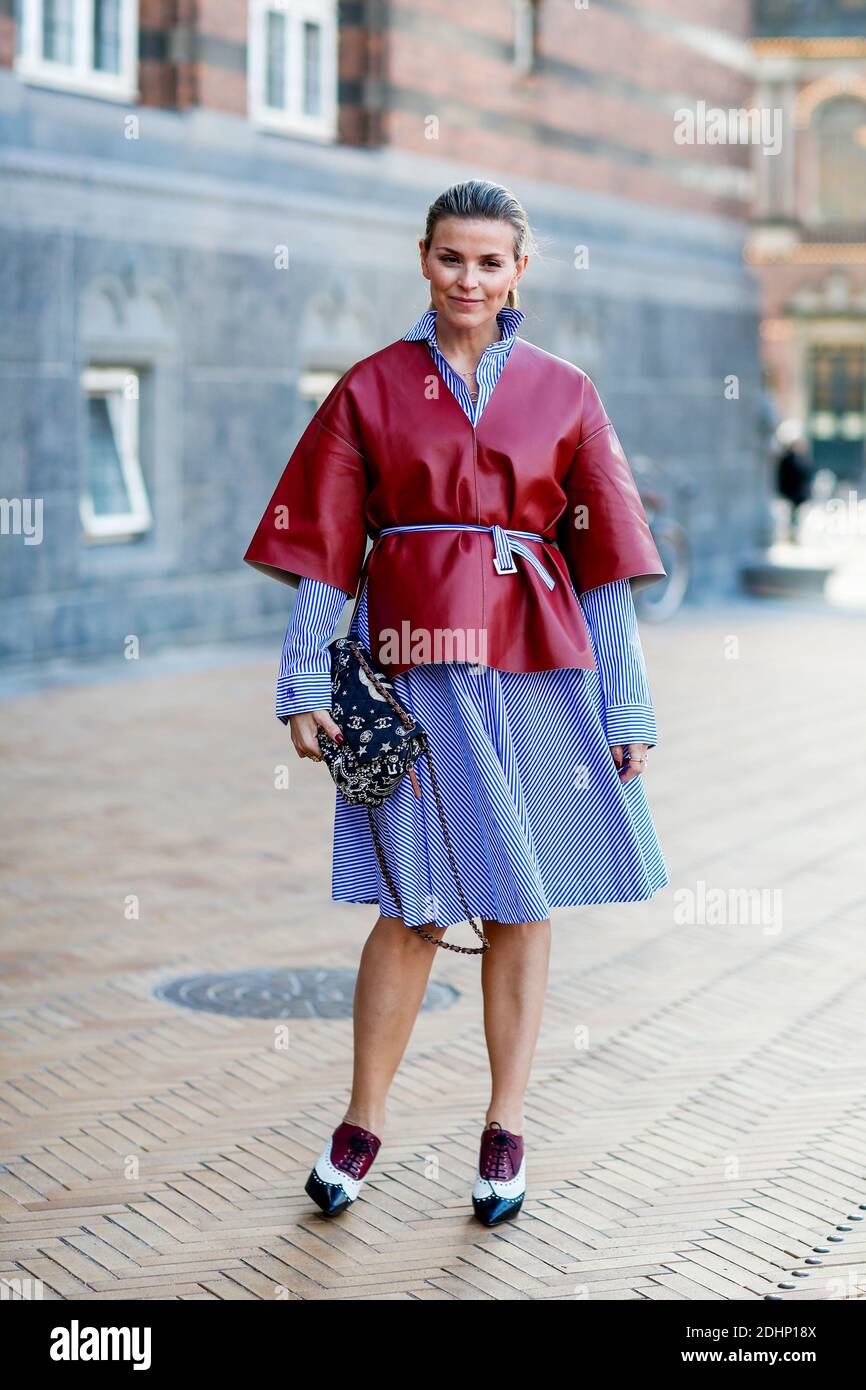 Street style, Janka Polliani arriving at Freya Dalsjø Fall-Winter 2016 ...