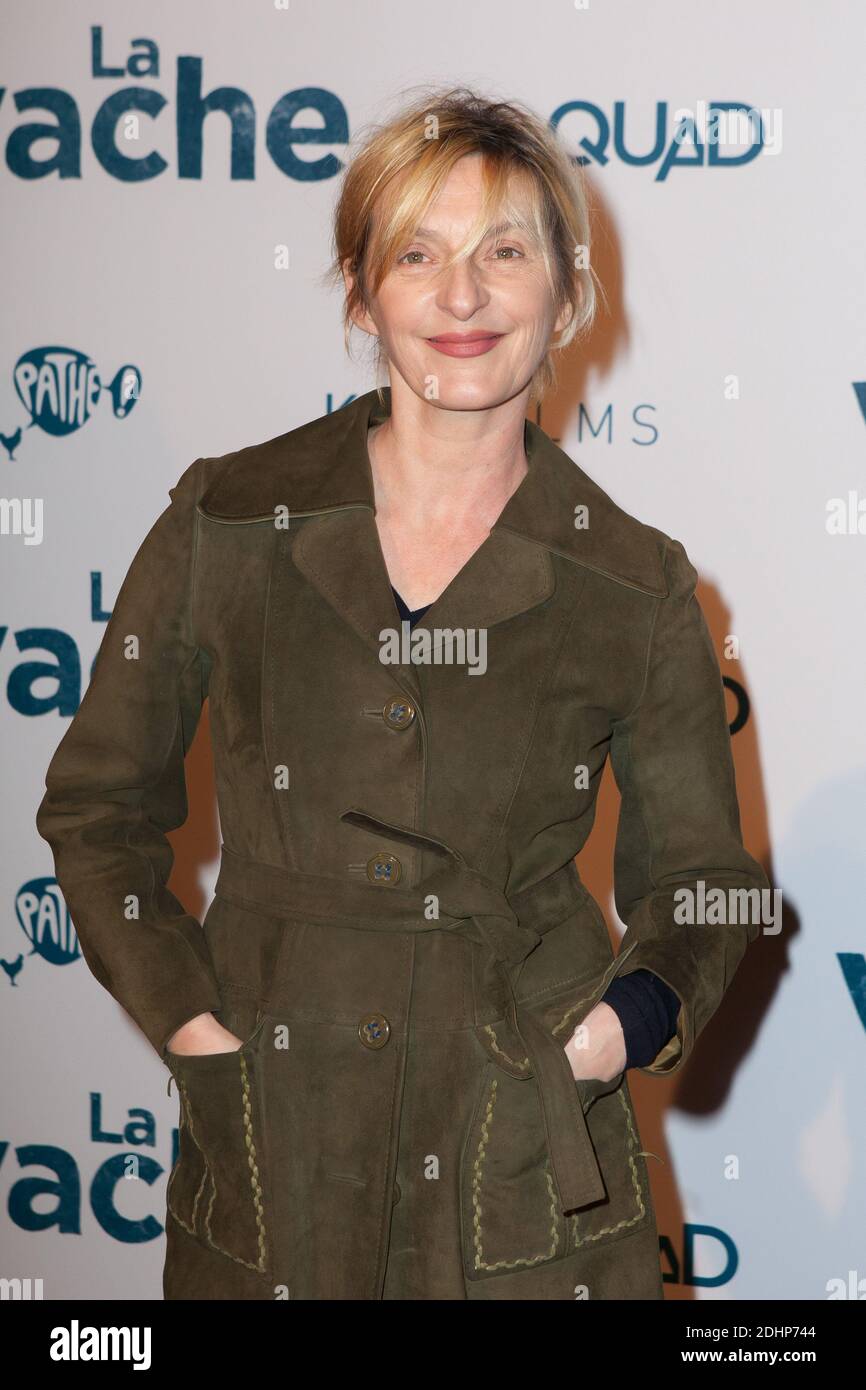 Sophie Mounicot lors de la premiere du film La vache au cinema Pathe ...