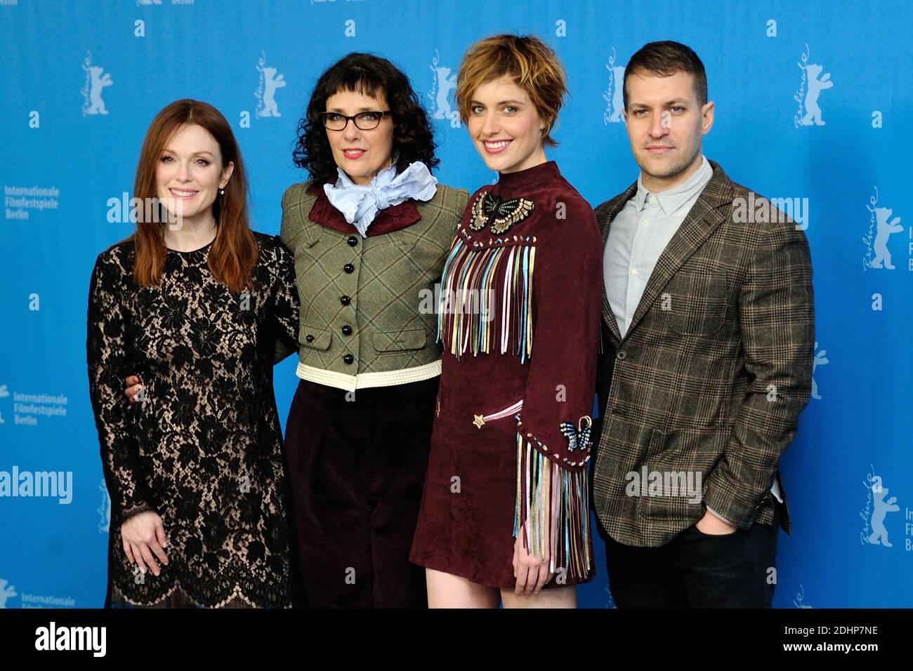 Julianne Moore, Rebecca Miller, Greta Gerwig and Damon Cardasis ...