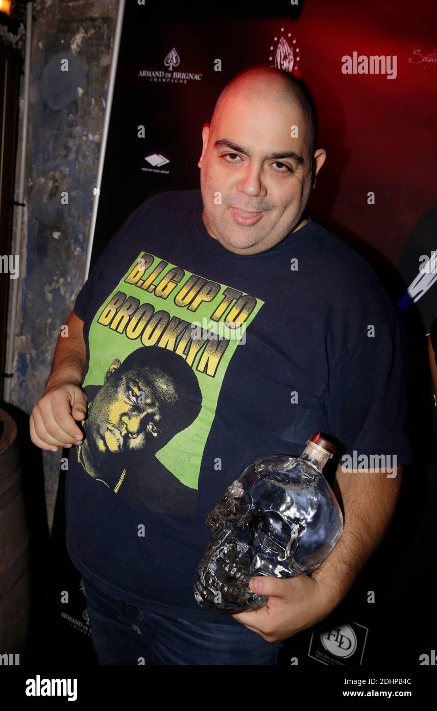 Tefa lors de la soirée de remise du double Disque de Platine au Trio ...