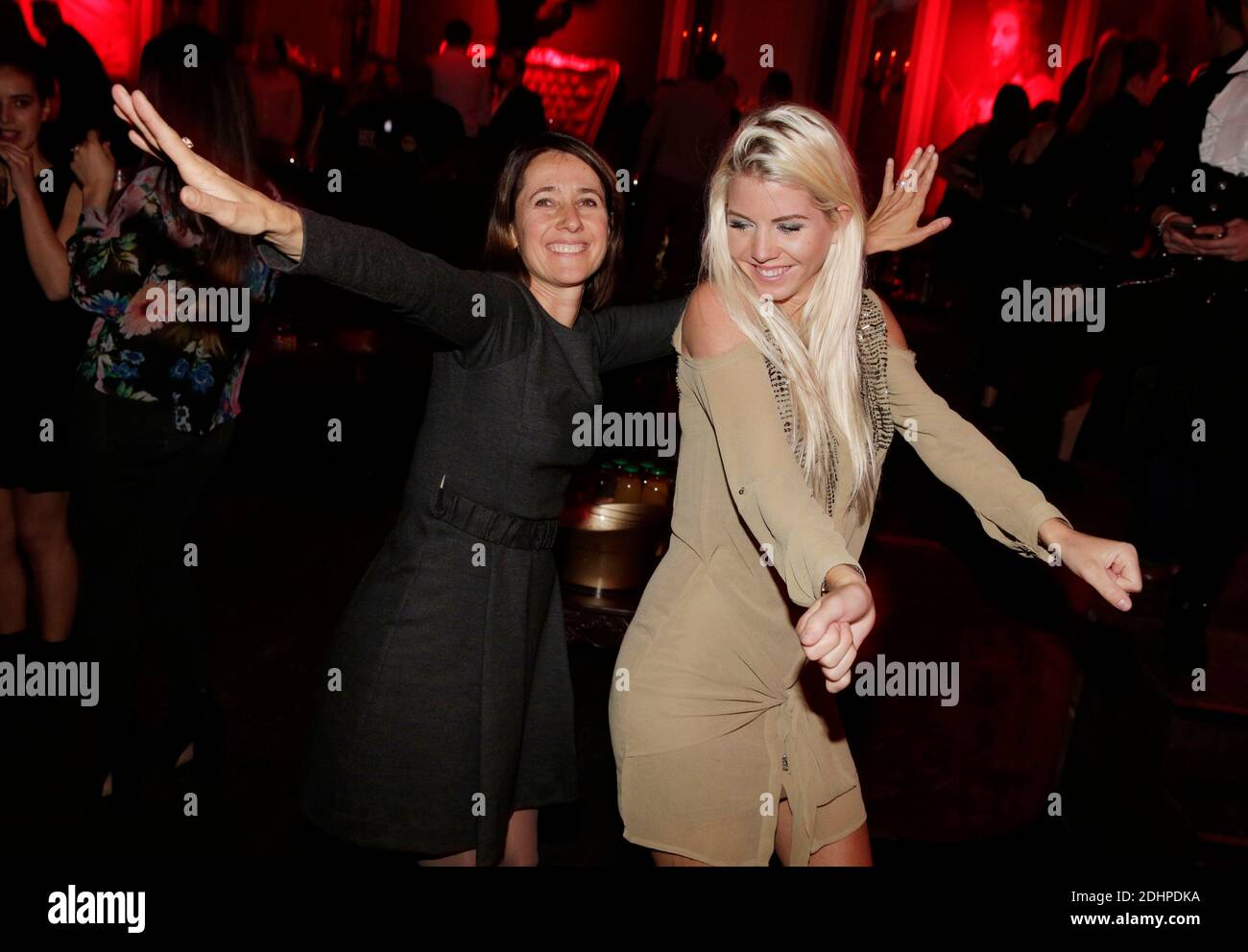 EXCLUSIF. Les Marseillais (W9), Jessica et Alexia Laroche-Joubert lors ... EXCLUSIF. Les Marseillais (W9), Jessica et Alexia Laroche-Joubert lors ...