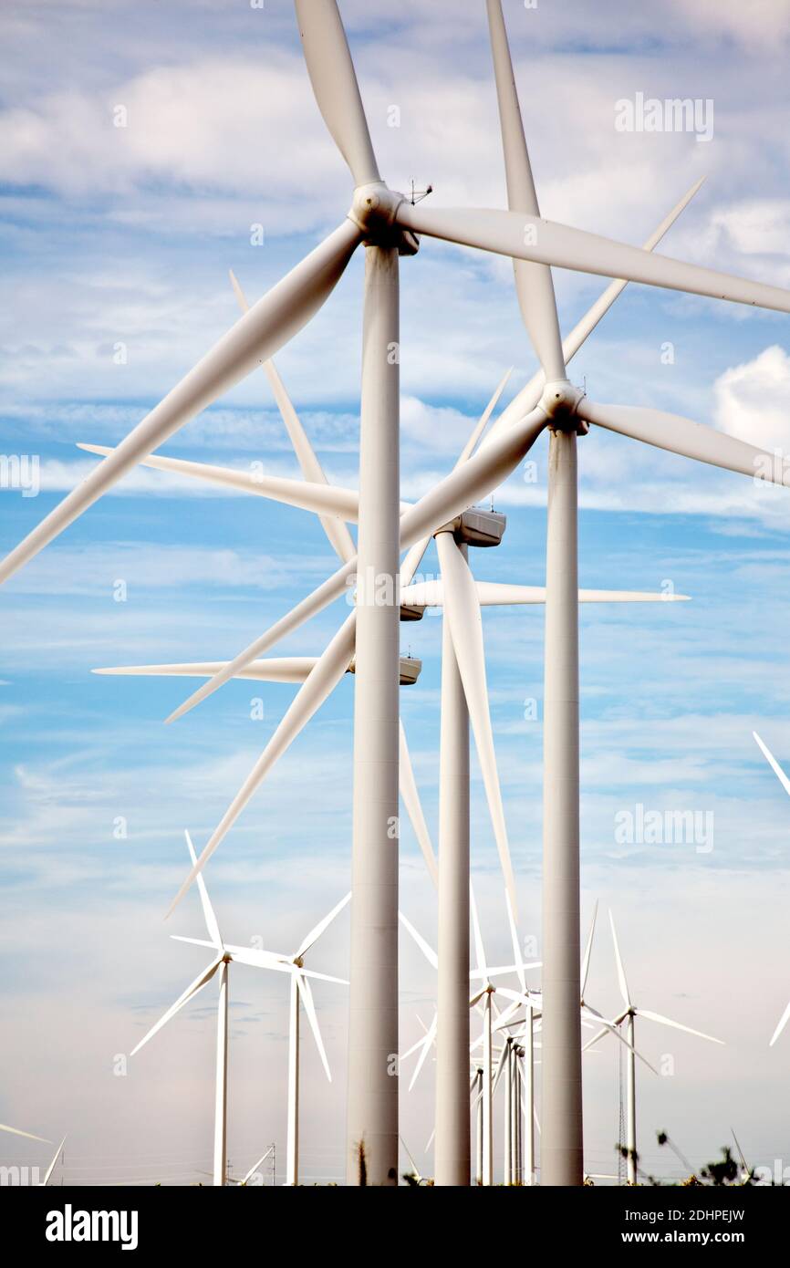 Wind Turbines in the Mojave Desert Stock Photo - Alamy
