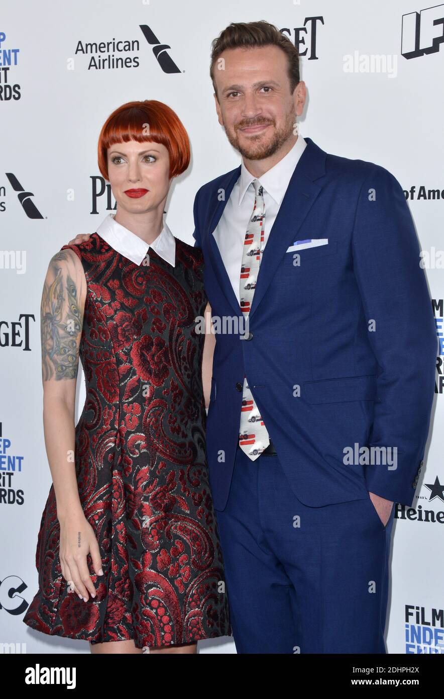 Alexis Mixter and Jason Segel attend the 2016 Film Independent Spirit ...