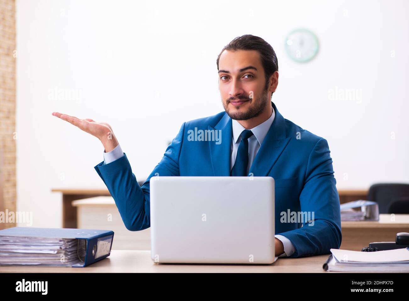 Office desk prop hi-res stock photography and images - Alamy