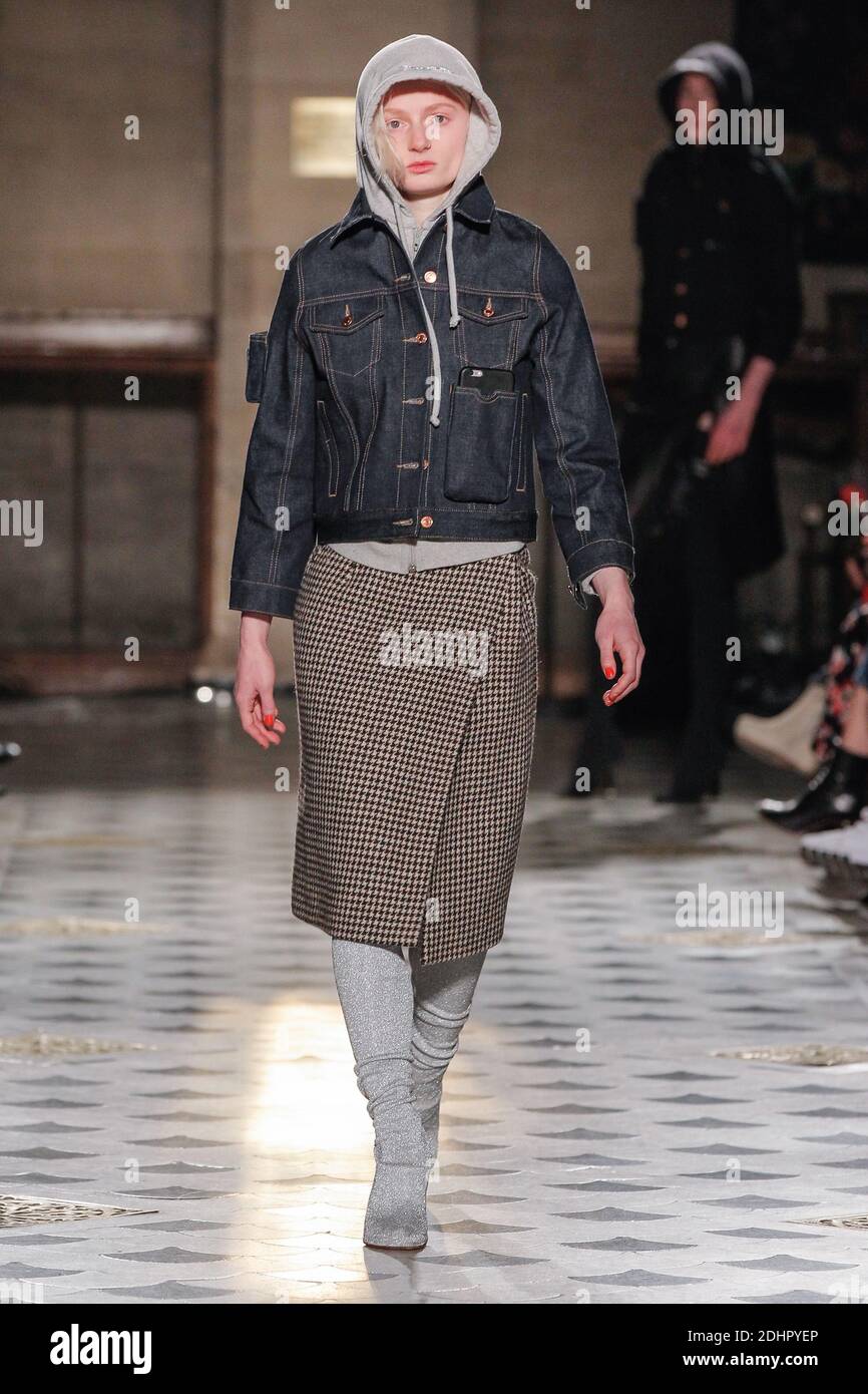 Vetements fall 2017 hi-res stock photography and images - Alamy