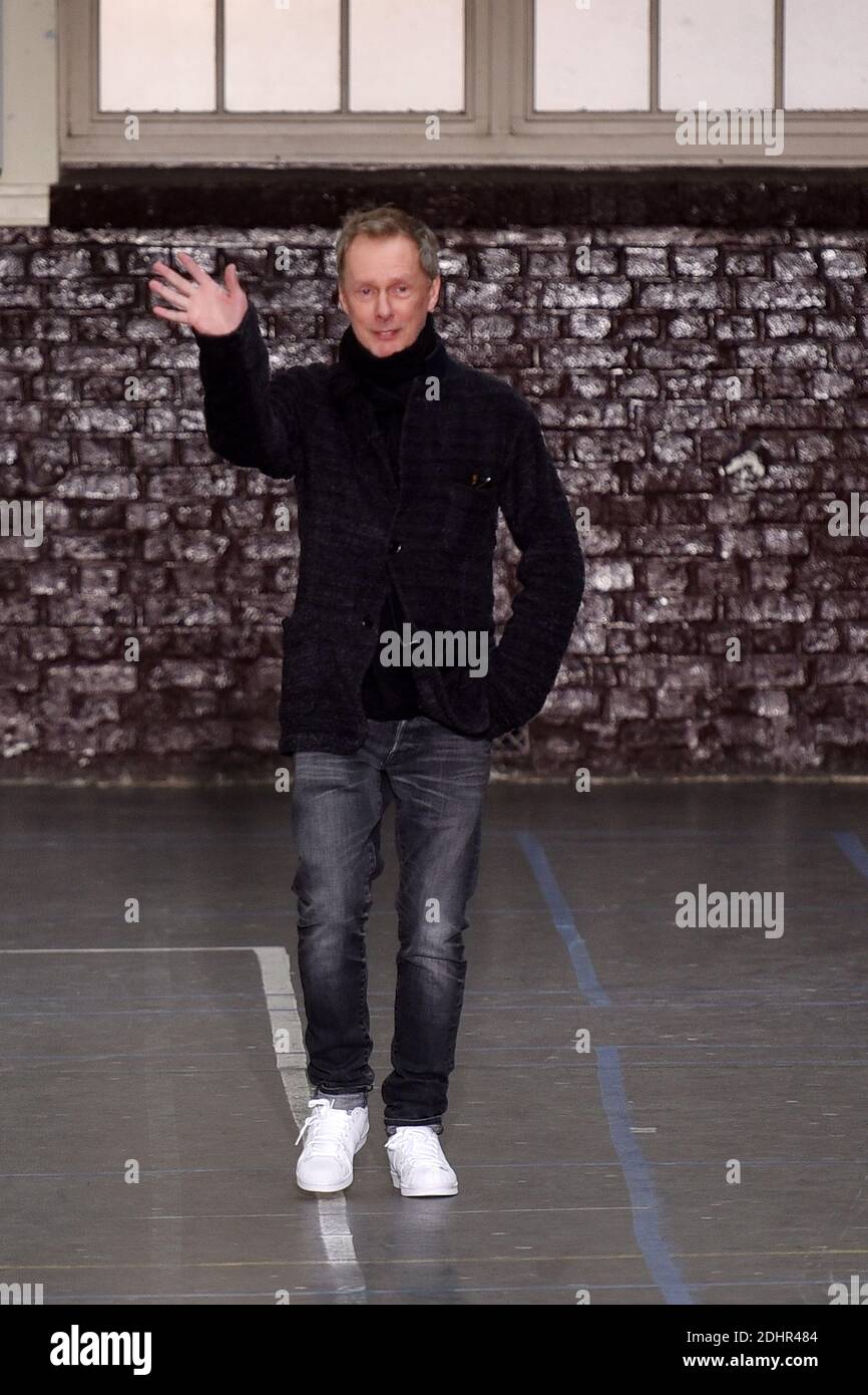 A styliste Bill Gaytten walks the runway during John Galliano show as ...