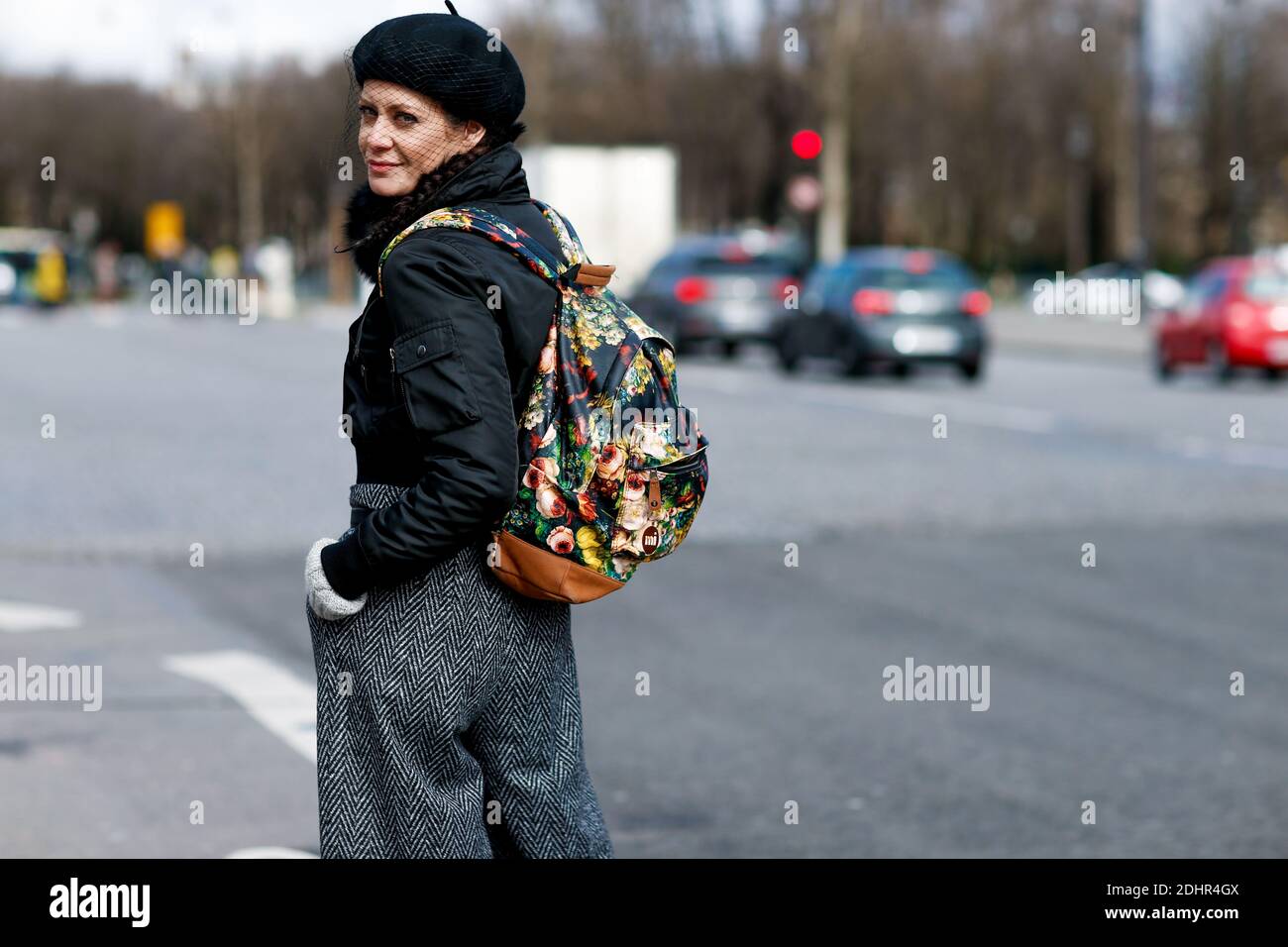 Street style, photographer Devon Kaylor arriving at Mugler Fall-Winter ...