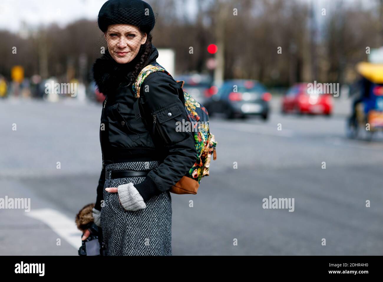 Street style, photographer Devon Kaylor arriving at Mugler Fall-Winter ...
