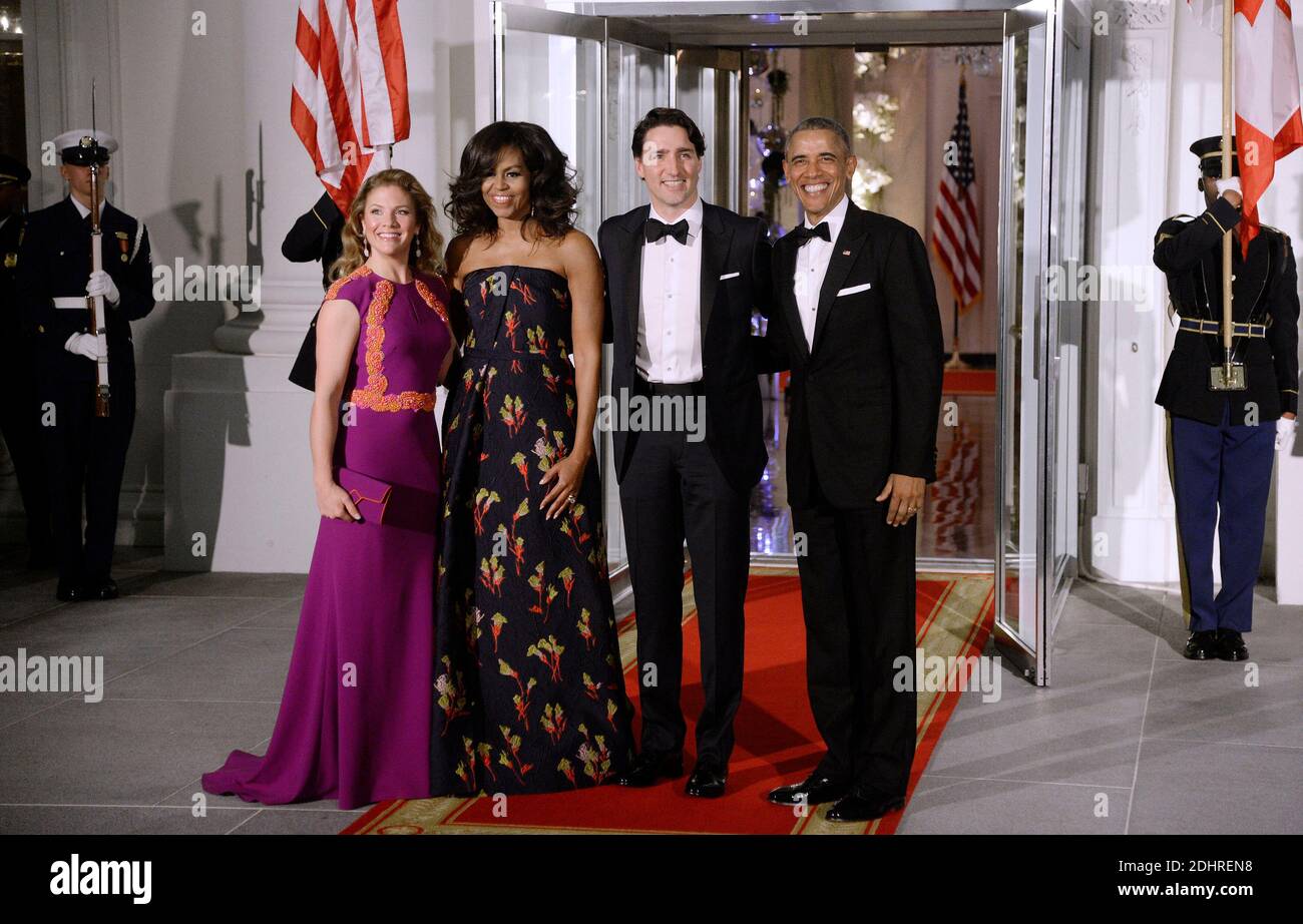 President Barack Obama and First Lady Michelle Obama welcome Prime ...