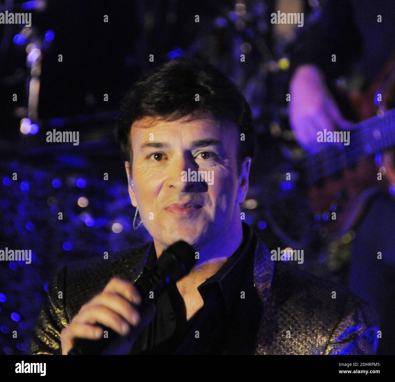 Portuguese singer Tony Carreira performs live at Casino de Paris in ...