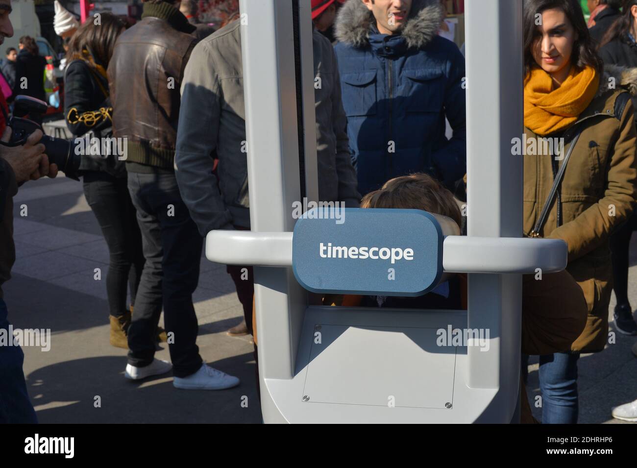 Timescope hi-res stock photography and images - Alamy