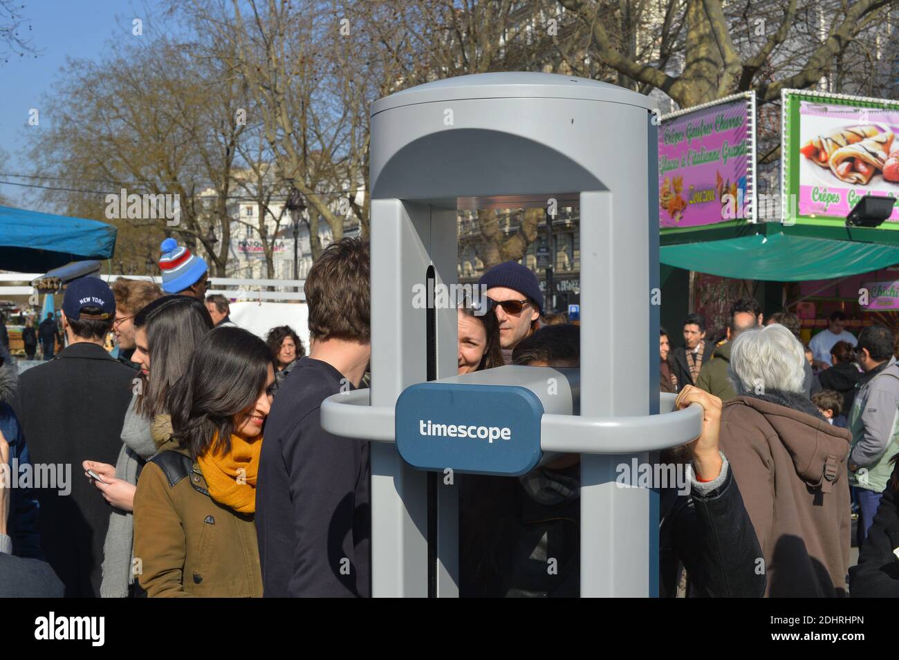 The first virtual reality machine 'Timescope' installing at the ...