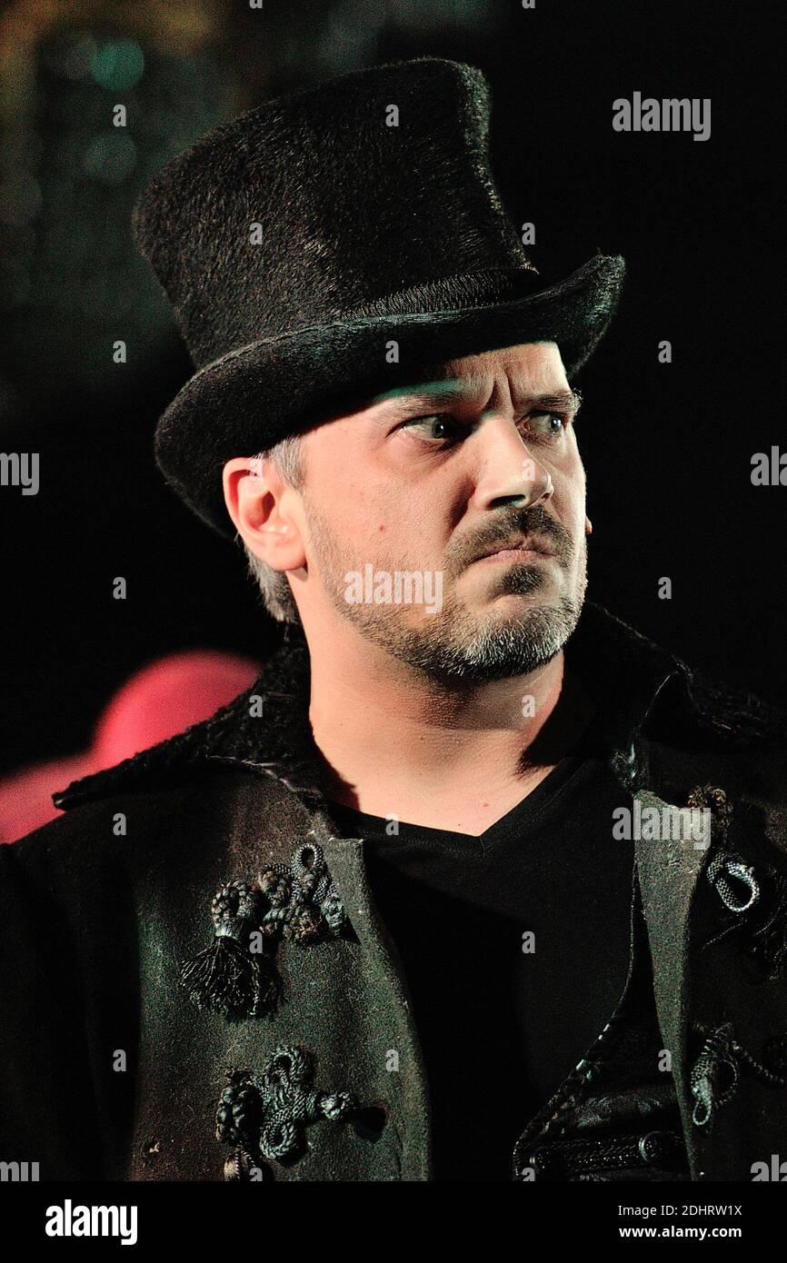 Benoit Cauden participe a la Conference de Presse de la future comedie ...