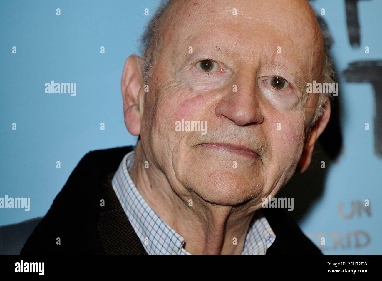 Gilles Jacob assiste a la premiere du film 'Parfum de Printemps' au ...