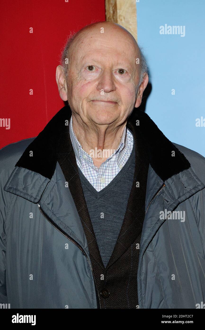 Gilles Jacob assiste a la premiere du film 'Parfum de Printemps' au ...
