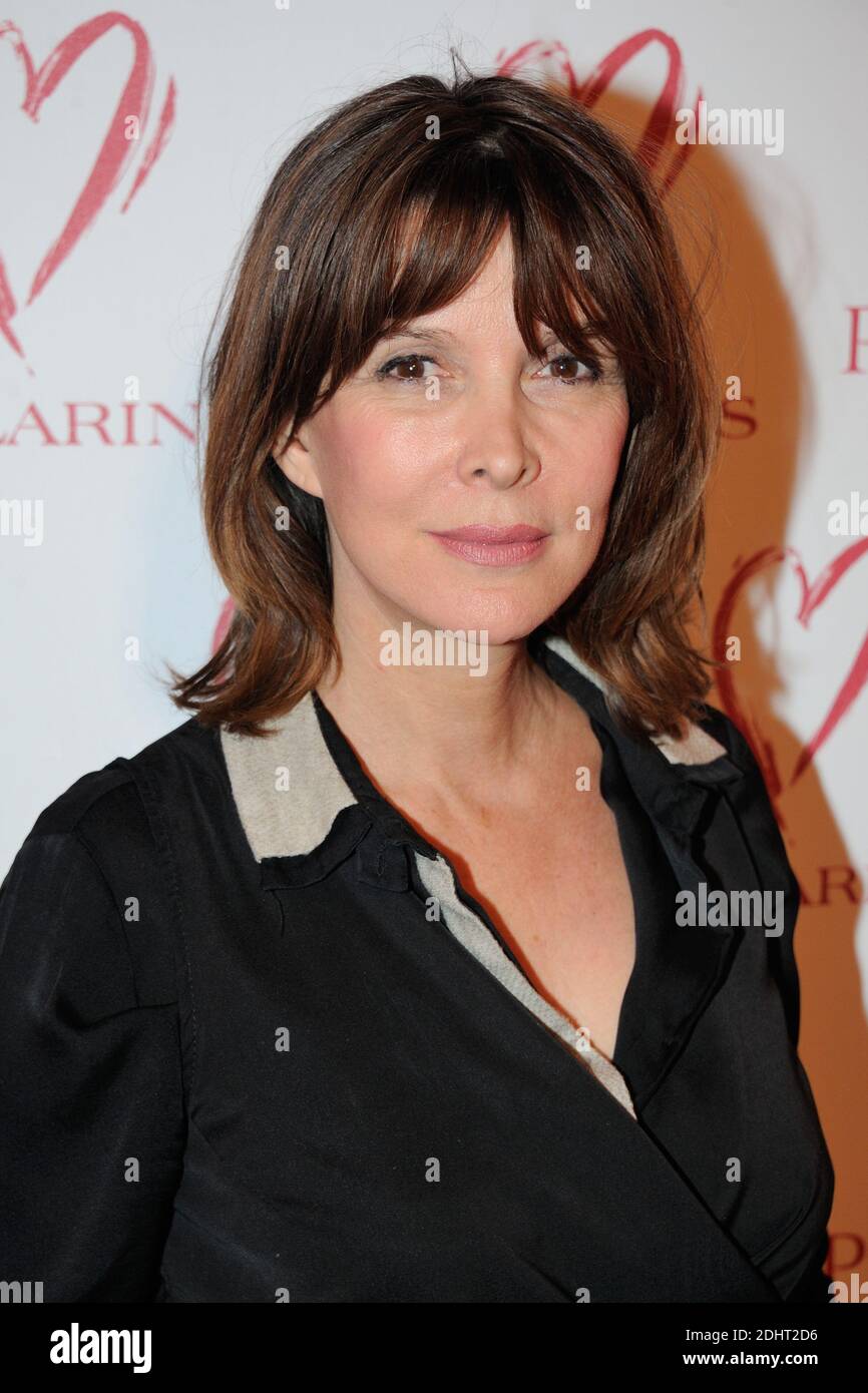 Tina Kieffer assiste au prix Clarins au pavillon Kleber a Paris, France ...