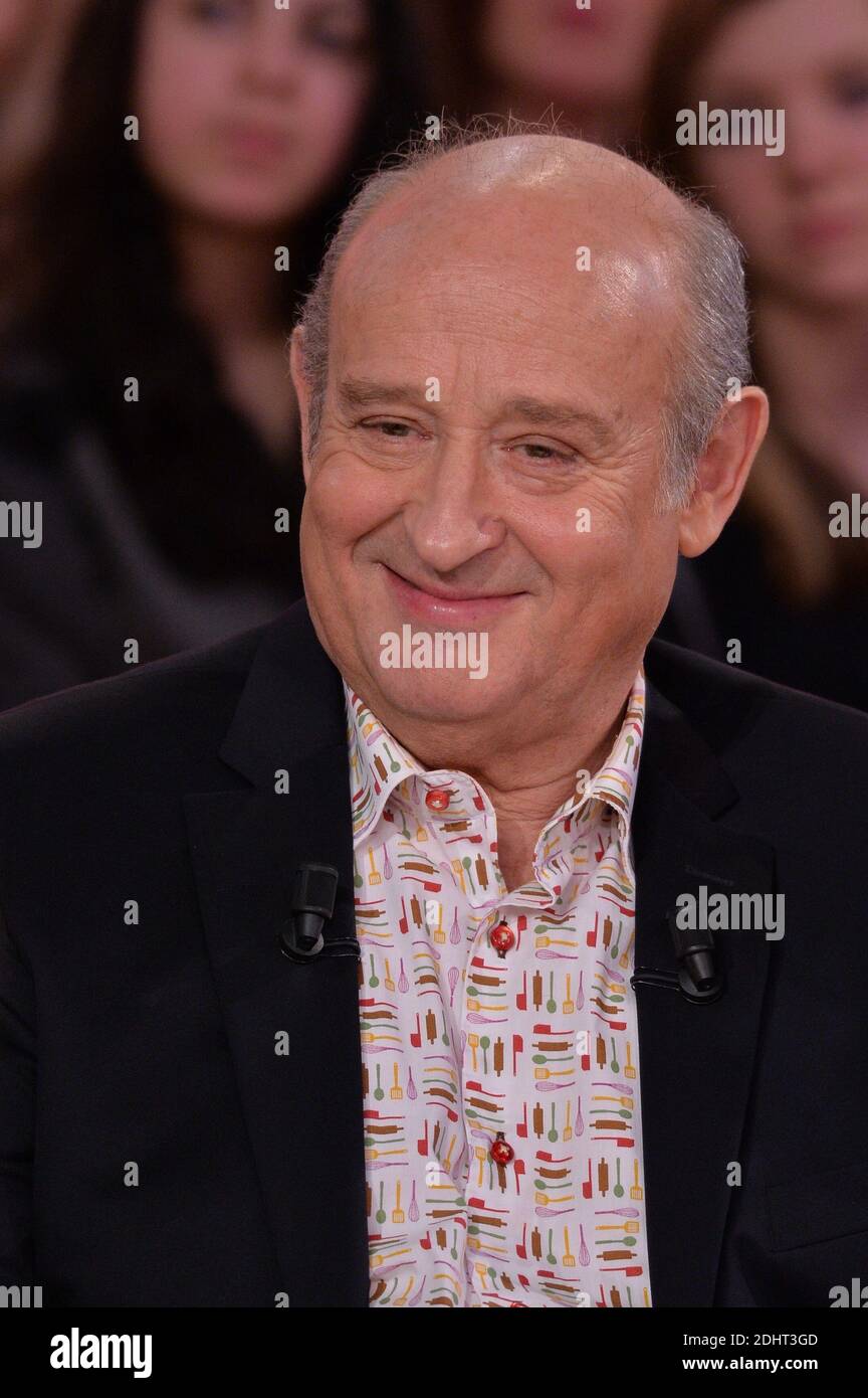 Michel Jonasz at the taping of Vivement Dimanche in Paris, France ...