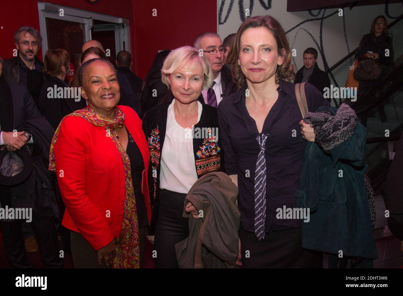 PROJECTION DU DOCUMENTAIRE 'A LA RECHERCHE DE BERNARD MARIS' DE HELENE ...