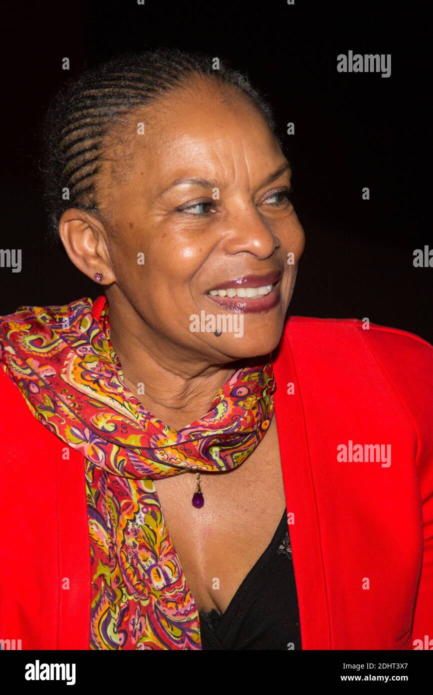 PROJECTION DU DOCUMENTAIRE 'A LA RECHERCHE DE BERNARD MARIS' DE HELENE ...