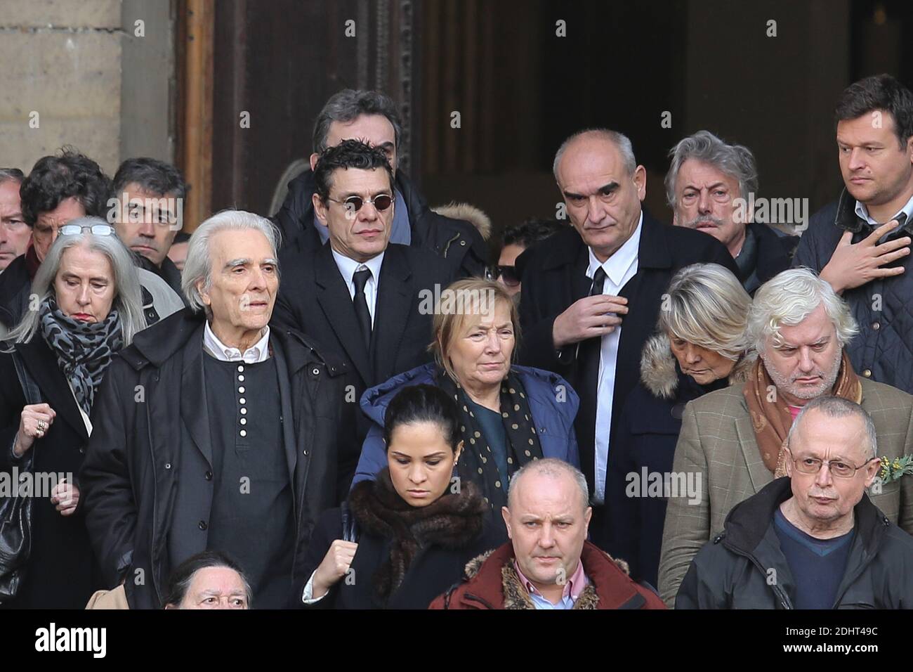 MARC LAVOINE, PASCAL NEGRE - OBSEQUES DE MICHEL DELPECH EN L'EGLISE ...