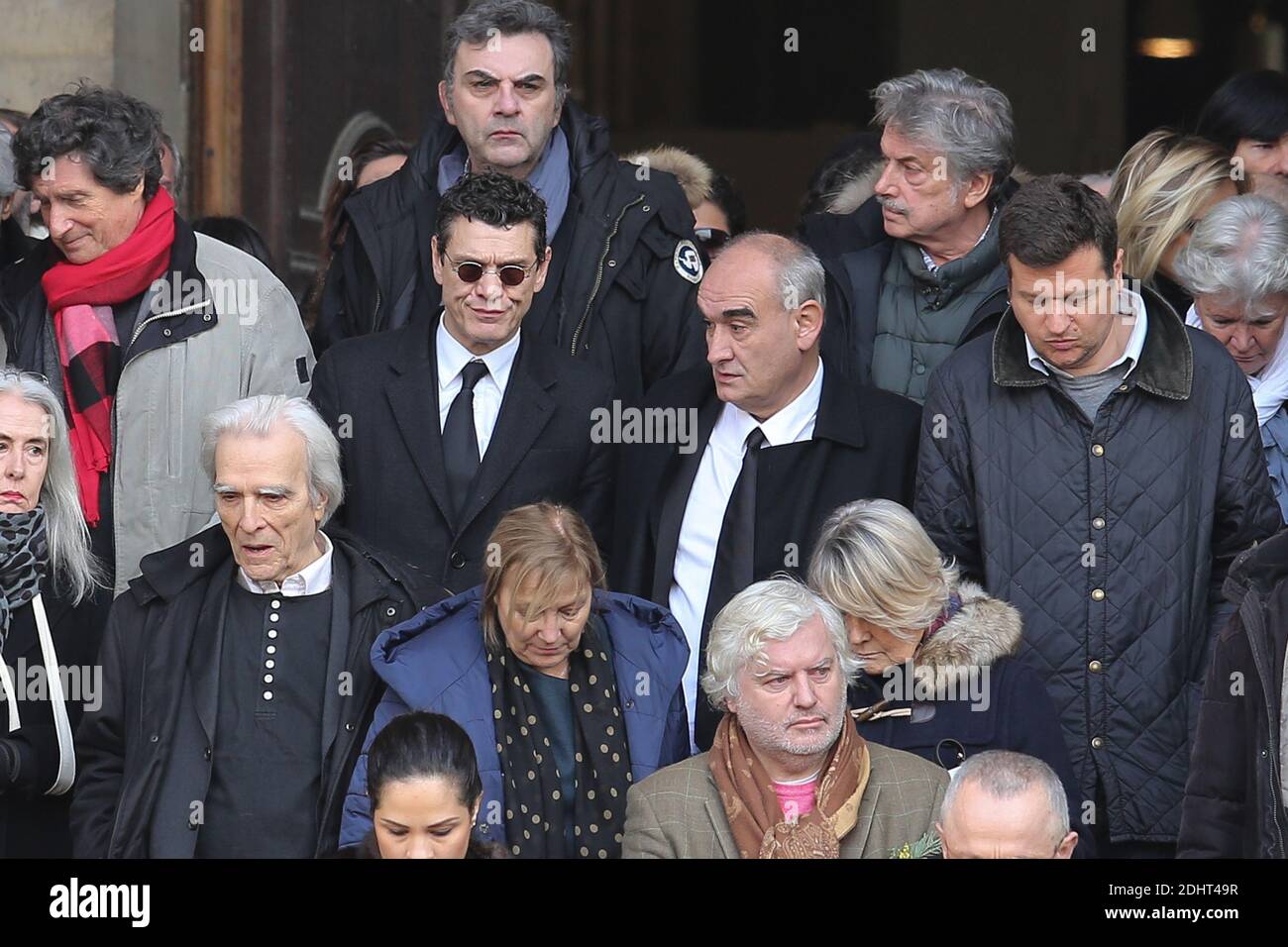 MARC LAVOINE, PASCAL NEGRE - OBSEQUES DE MICHEL DELPECH EN L'EGLISE ...
