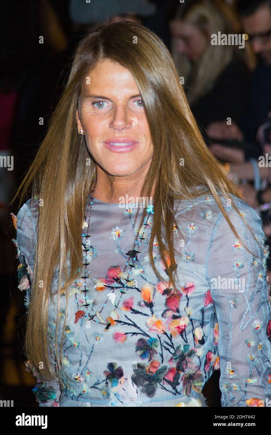 - ARRIVEES DEFILE VALENTINO HAUTE COUTURE FEMME - FASHION WEEK DE PARIS ...