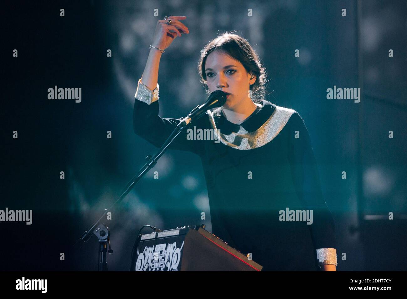 JAIN - 31EME VICTOIRES DE LA MUSIQUE AU ZENITH DE PARIS Photo by Nasser ...