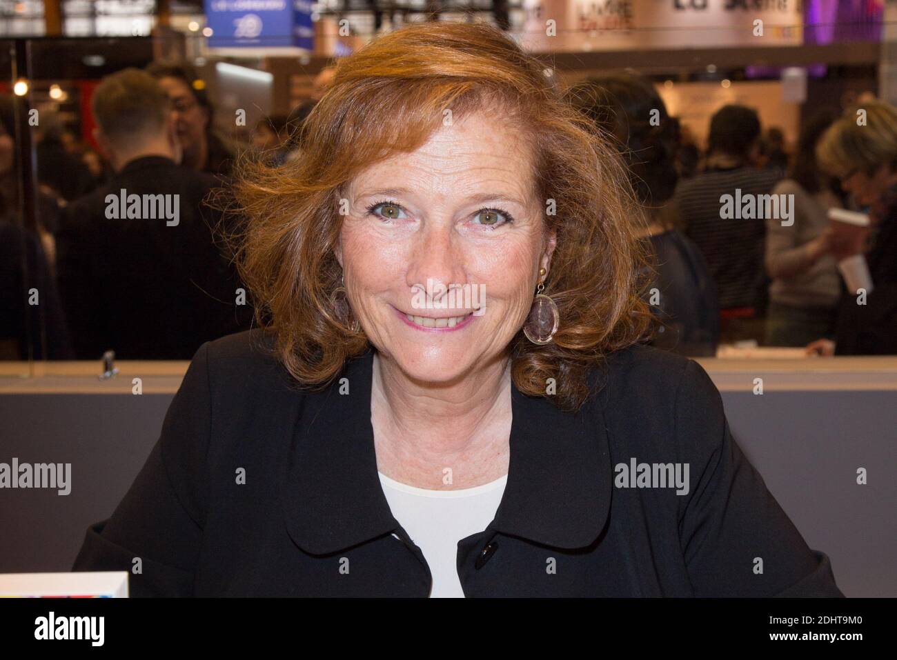 ALEXANDRA LAPIERRE - LIVRE PARIS - SALON DU LIVRE 2016 Photo by Nasser ...