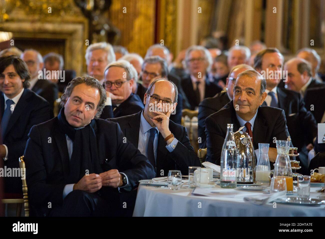 LUC CHATEL, ERIC WOERTH - NICOLAS SARKOZY RENCONTRE LES GRANDS PATRONS ...