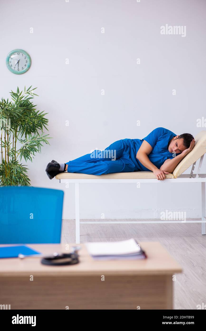 Extremely long working hours hi-res stock photography and images - Alamy
