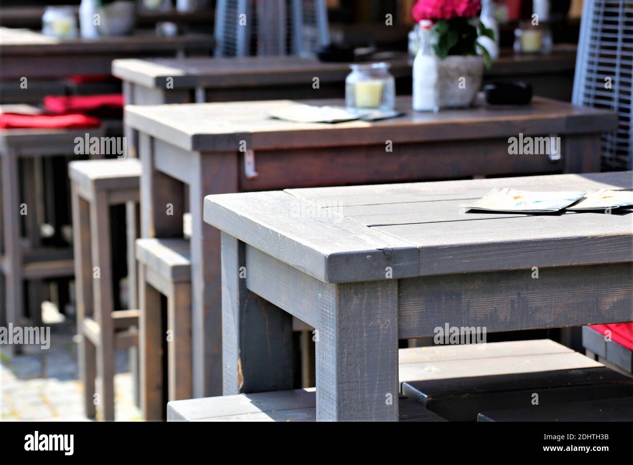 table in cafe Stock Photo - Alamy
