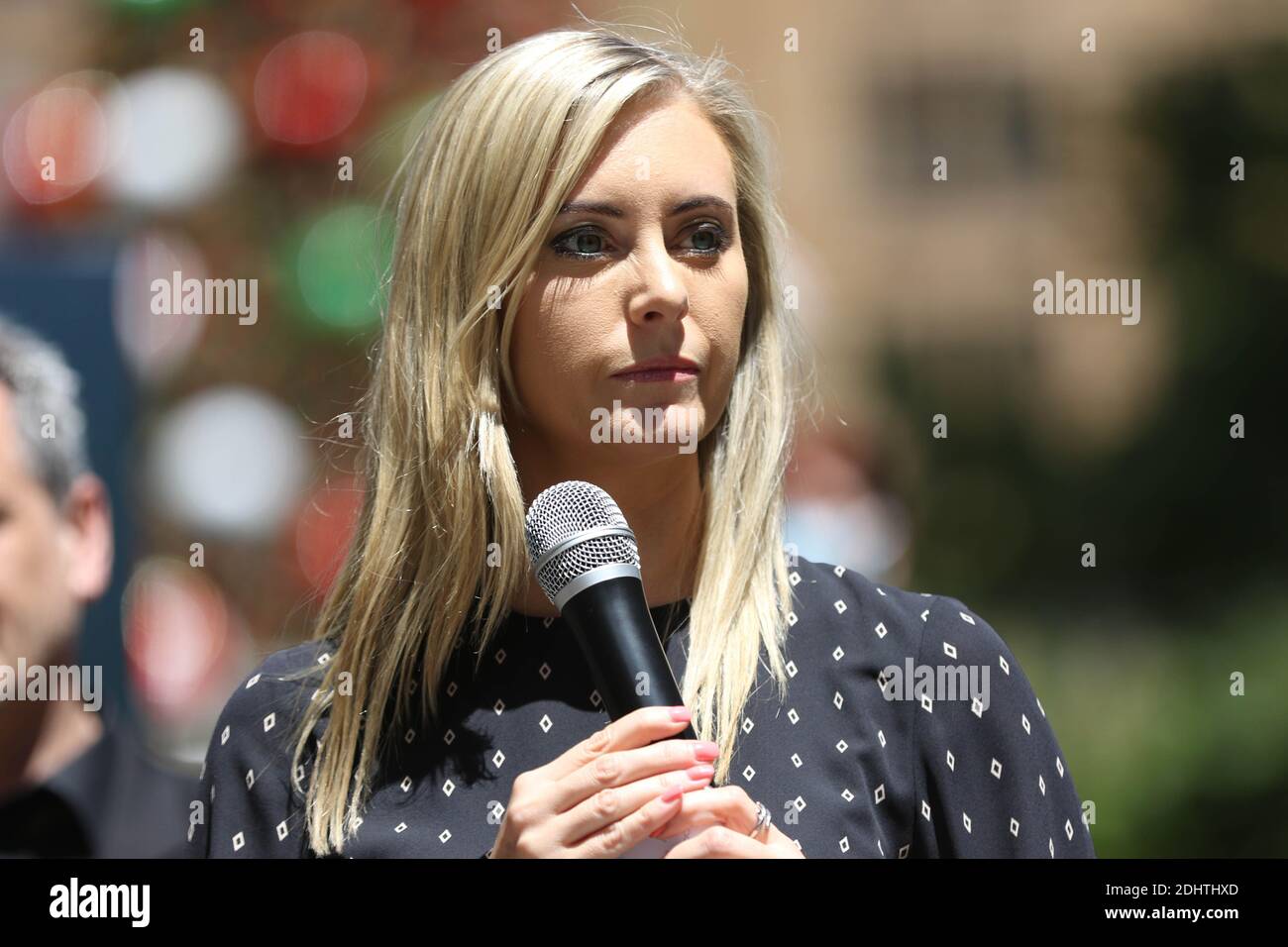 Richard hurst hi-res stock photography and images - Alamy