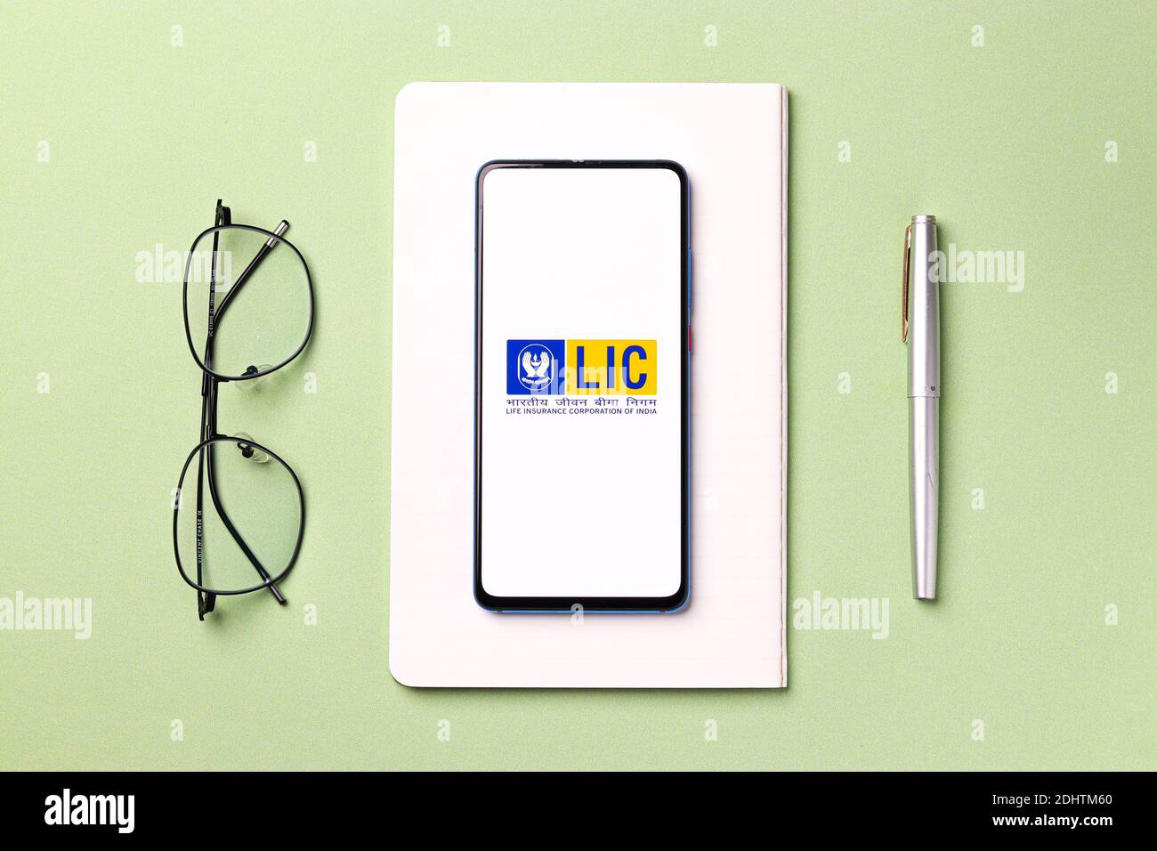 Lic india logo hi-res stock photography and images - Alamy