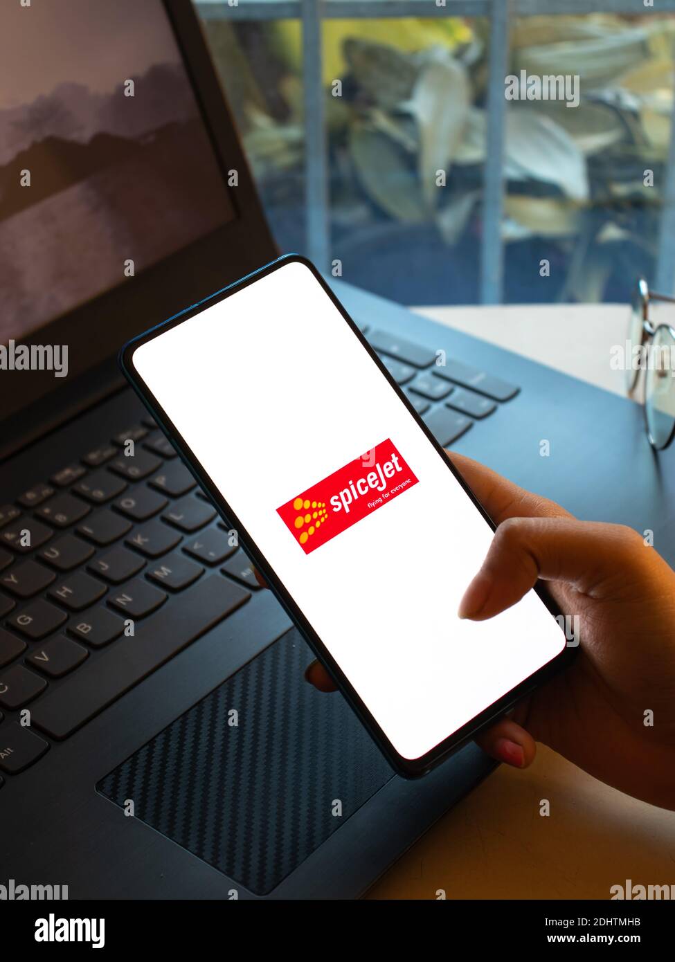 An spicejet aircraft hi-res stock photography and images - Alamy