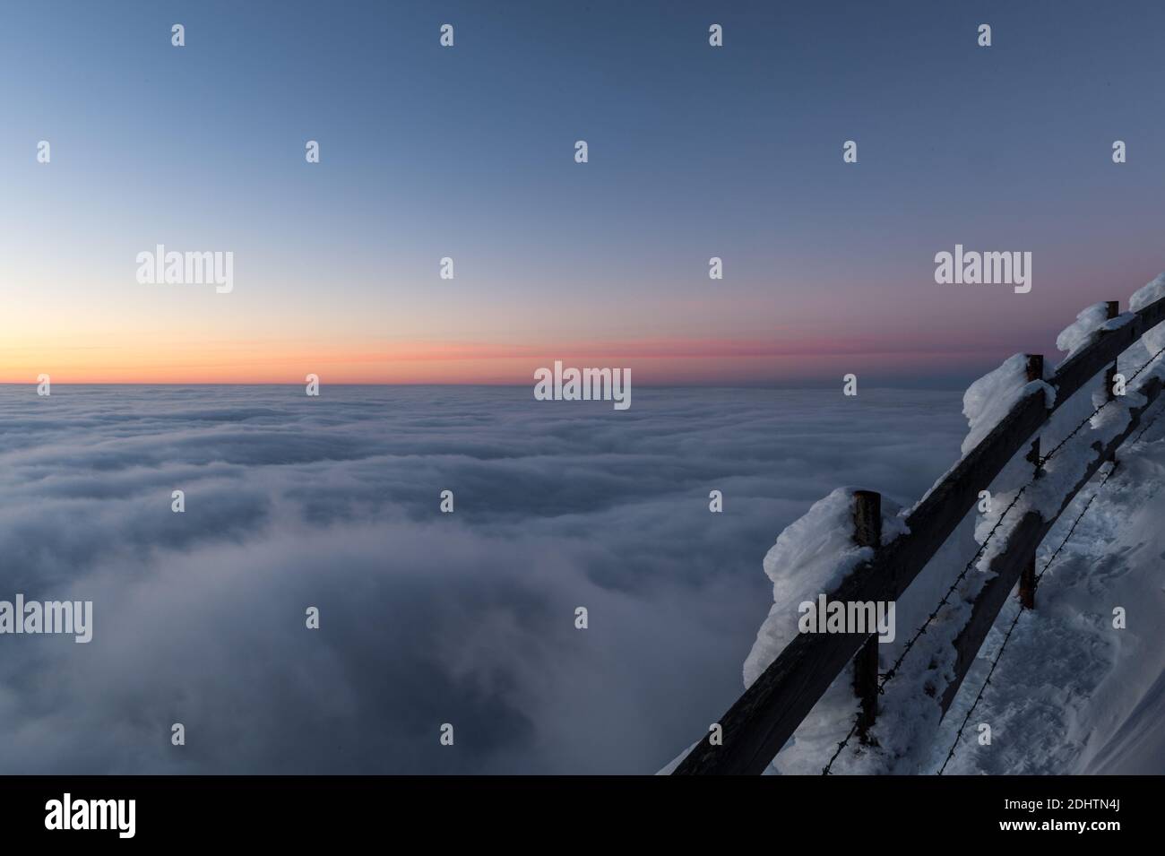 The red rigi hi-res stock photography and images - Alamy