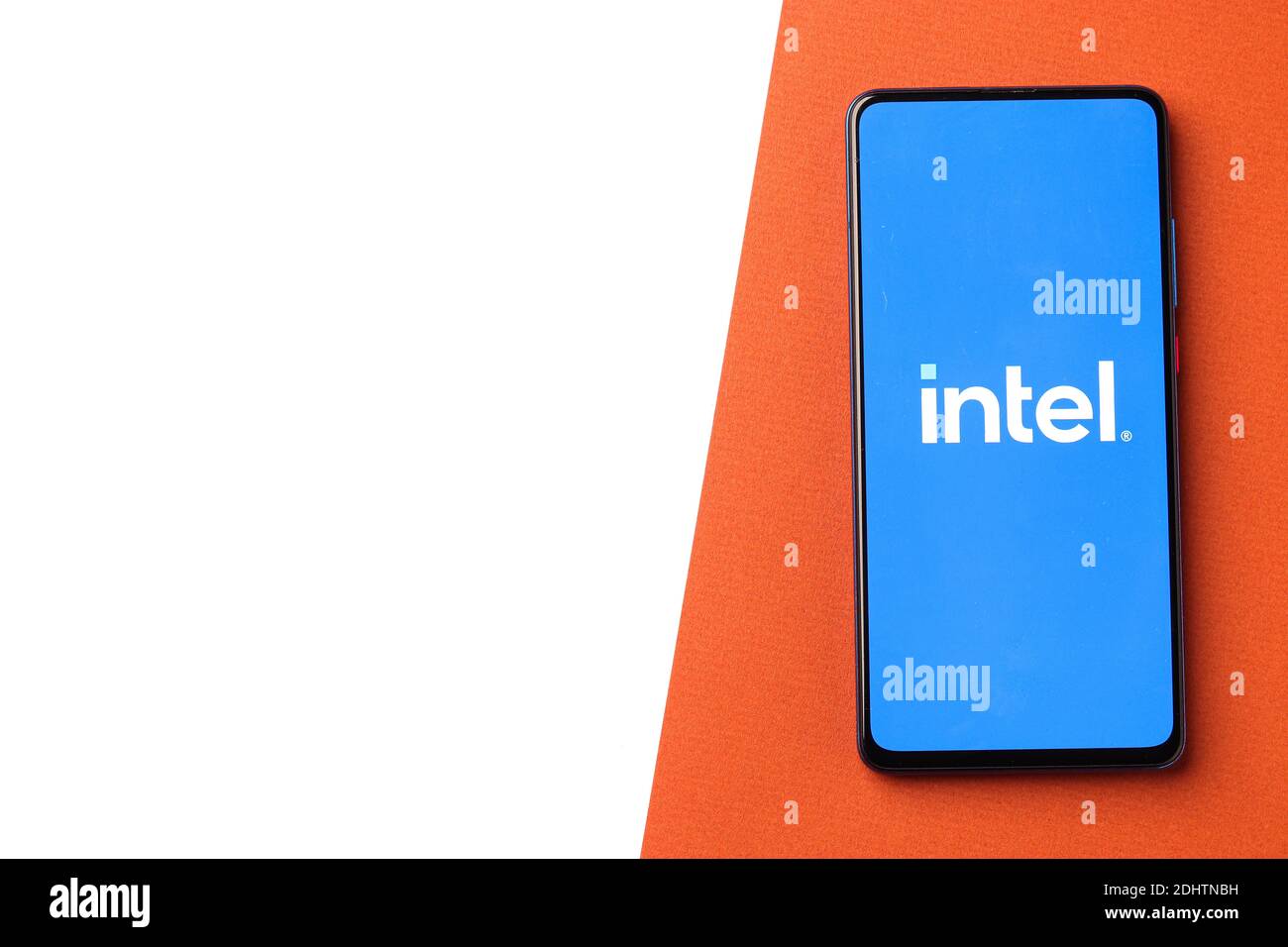 Intel new logo hi-res stock photography and images - Alamy