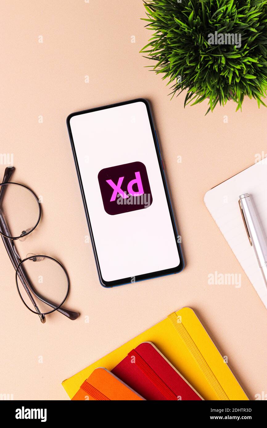 Adobe software workplace hi-res stock photography and images - Alamy