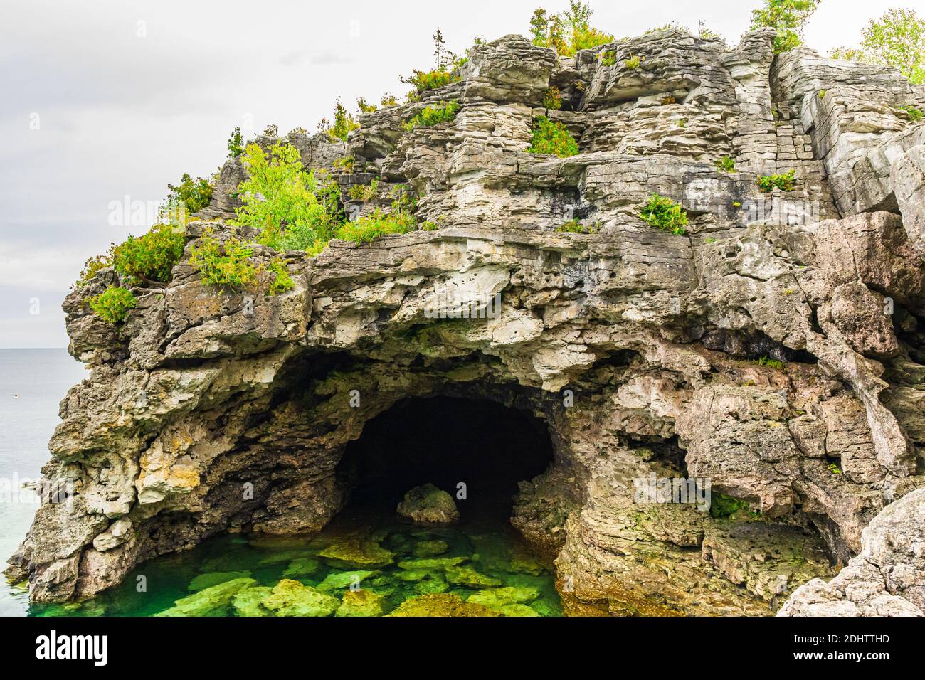 The Grotto Bruce Peninsula National Park Tobermory Ontario Canada Stock ...