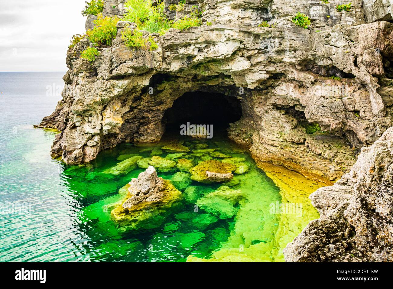 The Grotto Bruce Peninsula National Park Tobermory Ontario Canada Stock ...