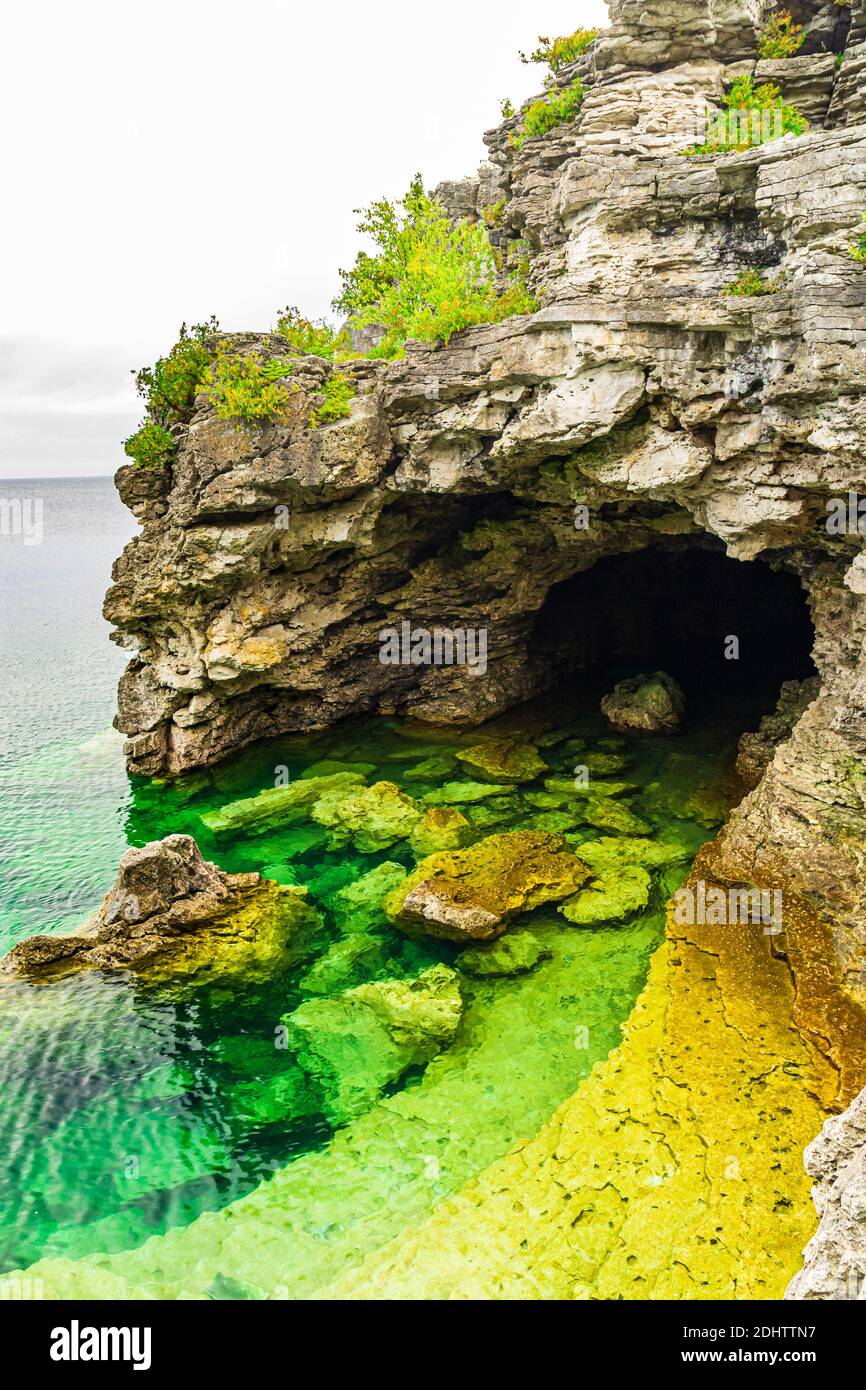 The Grotto Bruce Peninsula National Park Tobermory Ontario Canada Stock ...