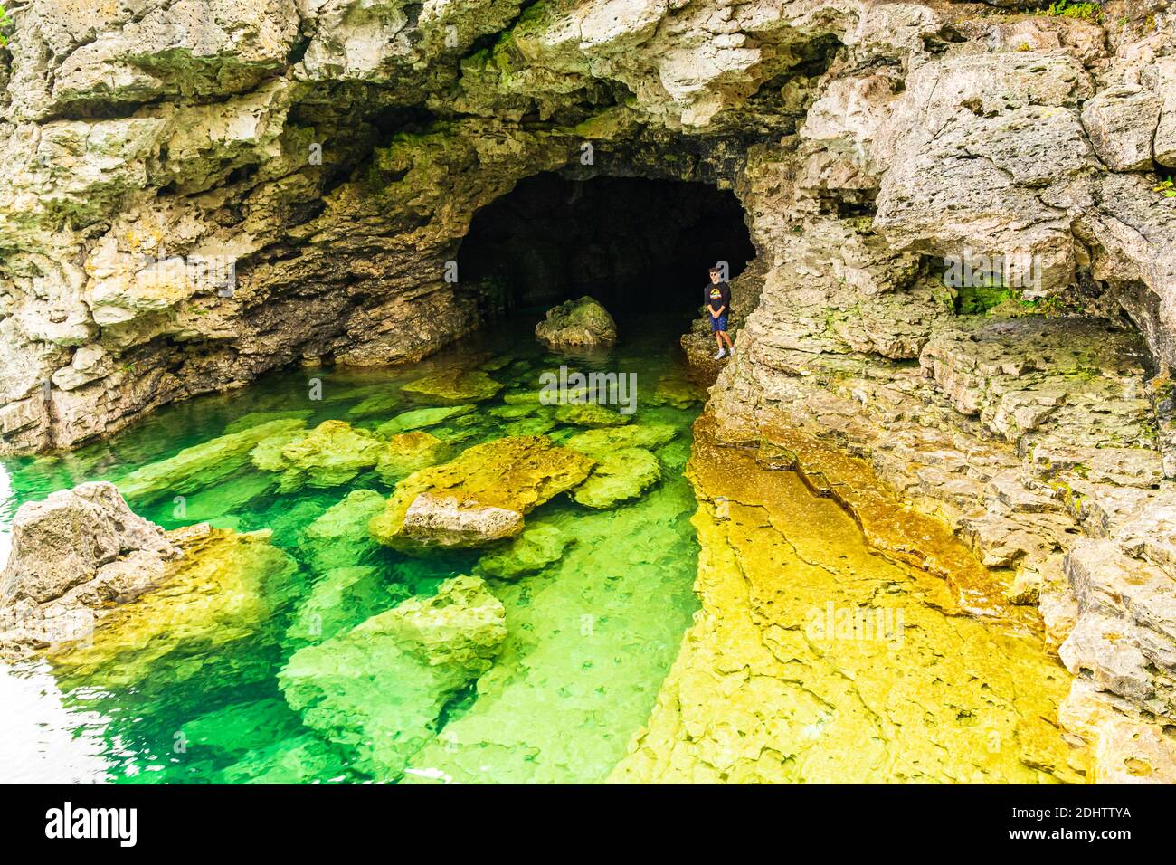 The Grotto Caves Bruce Peninsula National Park Tobermory Ontario Canada ...