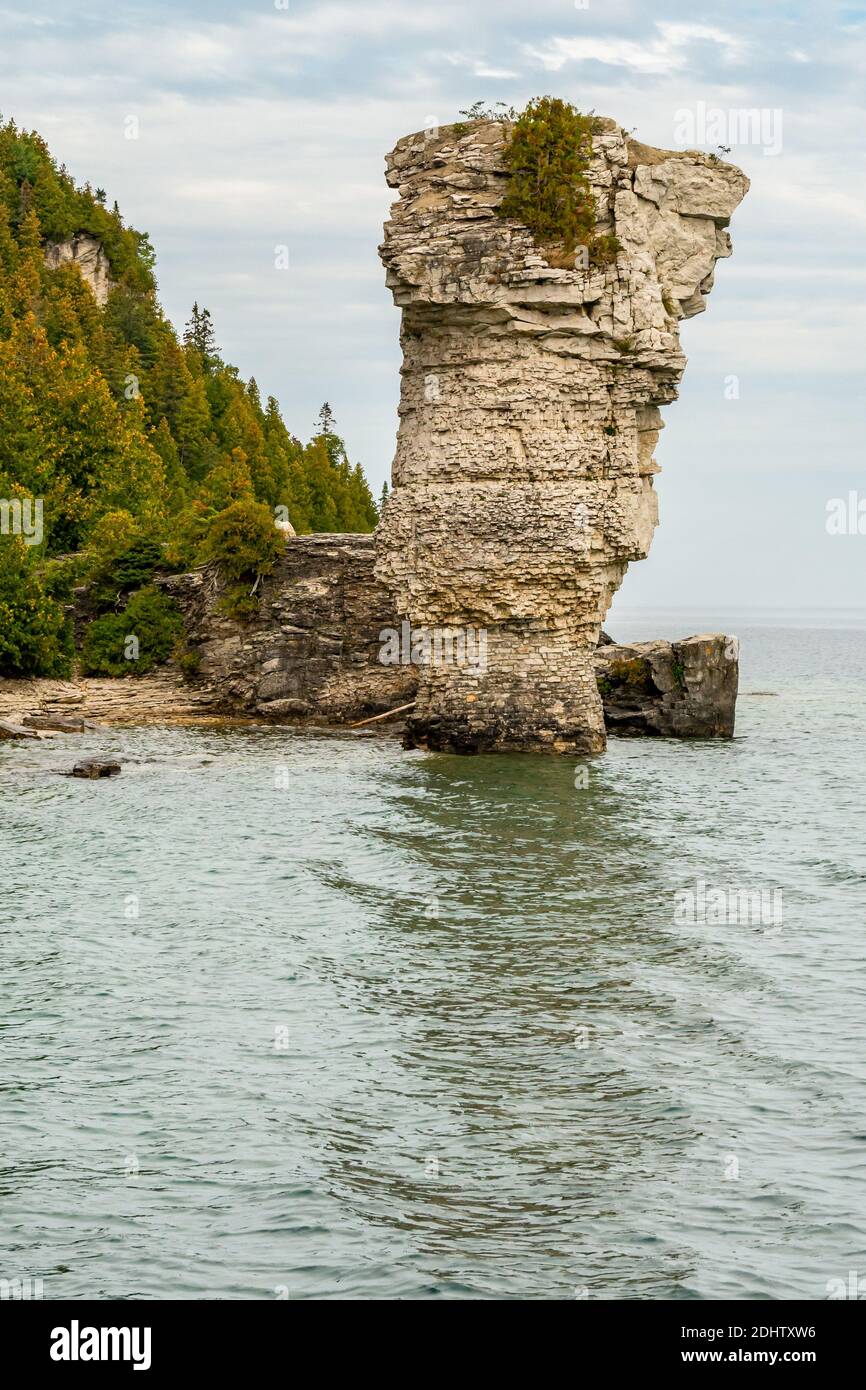 Flower Pot Island Fathon Five National Park Tobermory Ontario Canada in ...