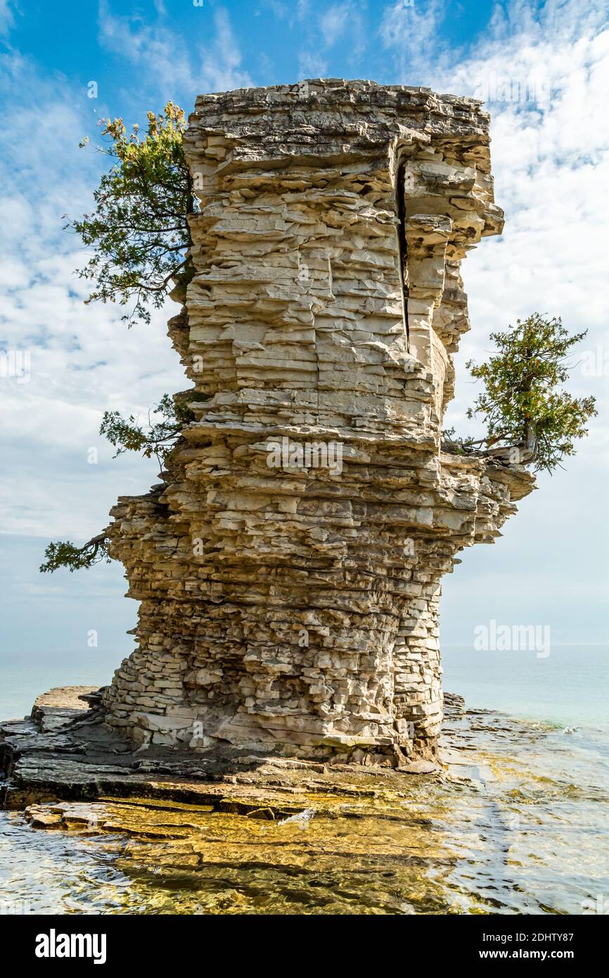 Flower Pot Island Fathon Five National Park Tobermory Ontario Canada in ...