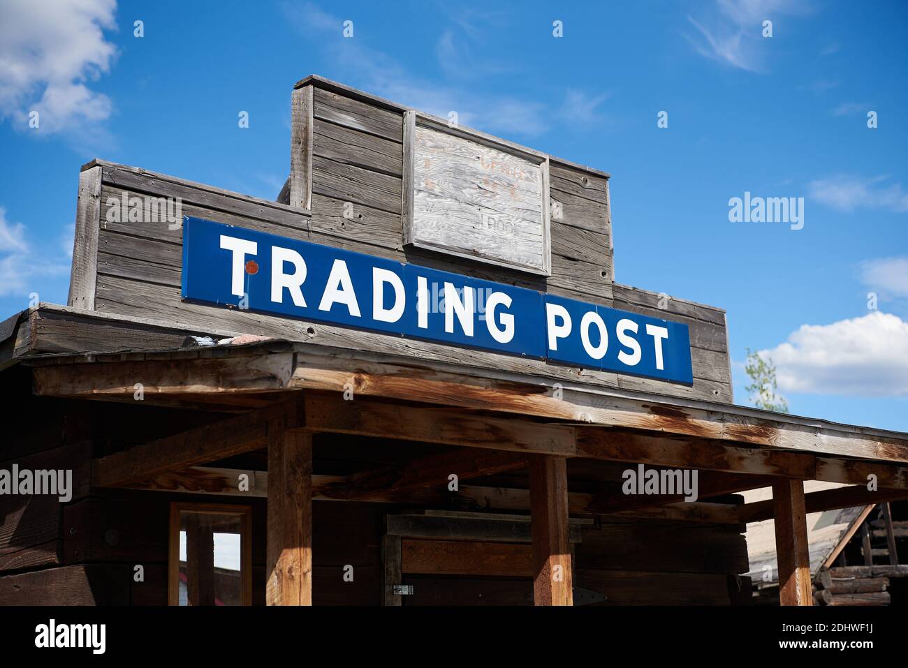 Derelict wood buildings hi-res stock photography and images - Alamy