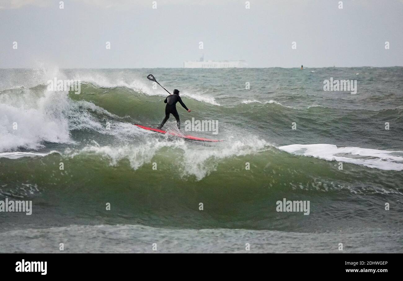 Shore Road, West Wittering. 12th December 2020. Large surf along the ...