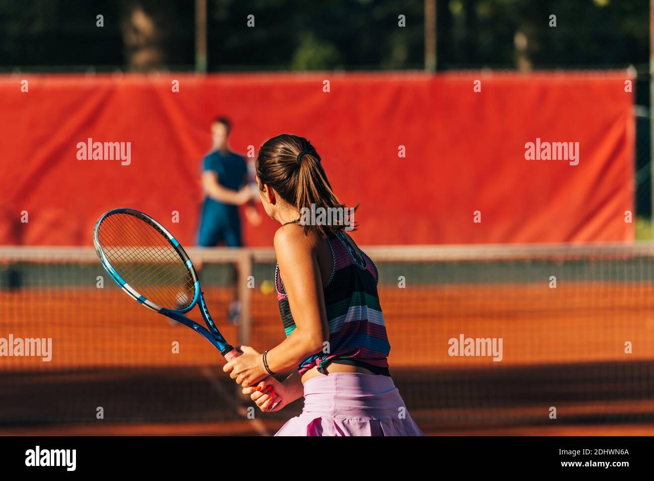 Tennis female from back hi-res stock photography and images - Alamy