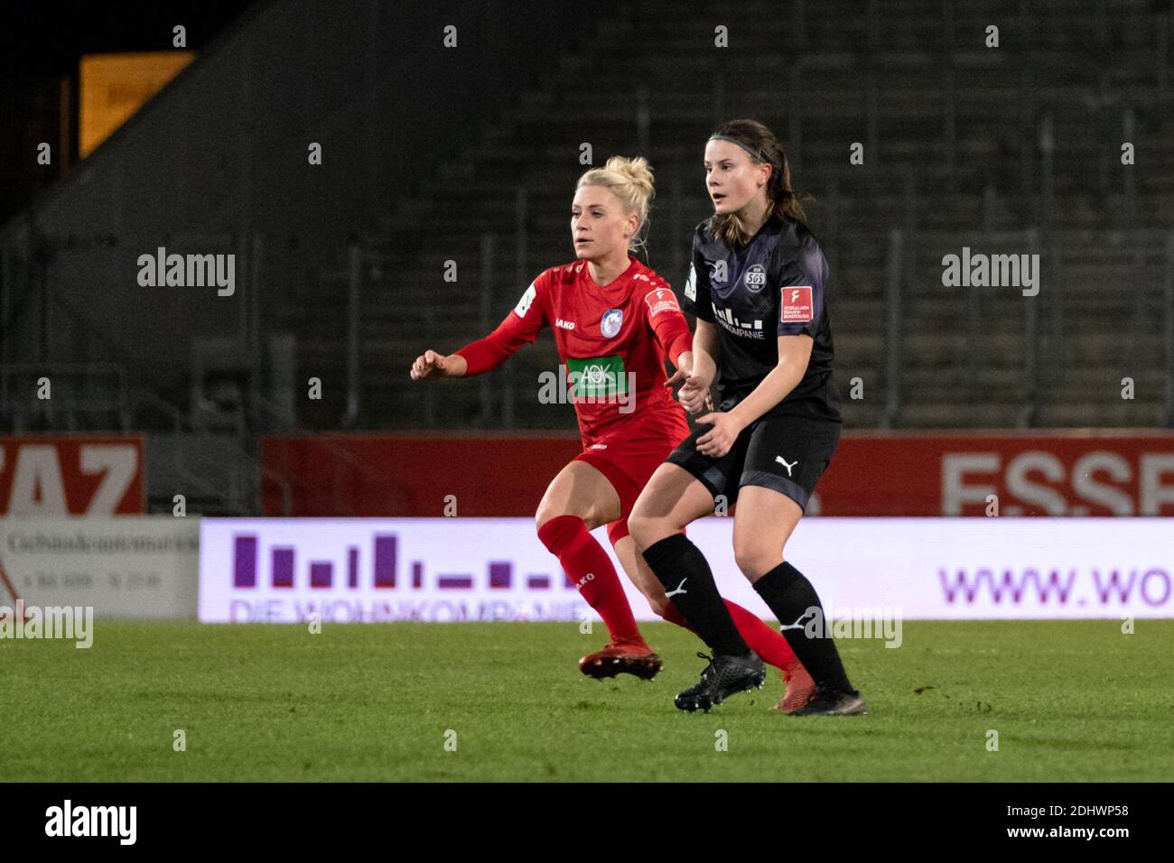 Essen, Germany. 11th Dec, 2020. Merle Barth (#28 Potsdam) and Jana ...