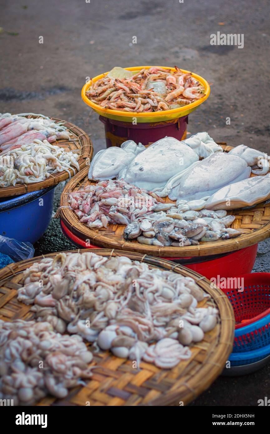 Fresh sea foods hi-res stock photography and images - Alamy