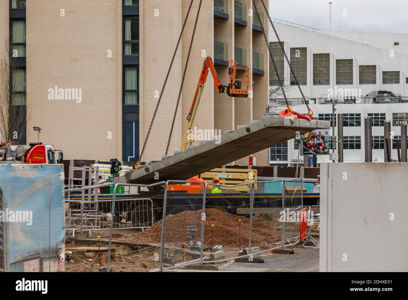 Wembley Stadium, Wembley Park, UK. 12th December 2020. Pre-cast ...